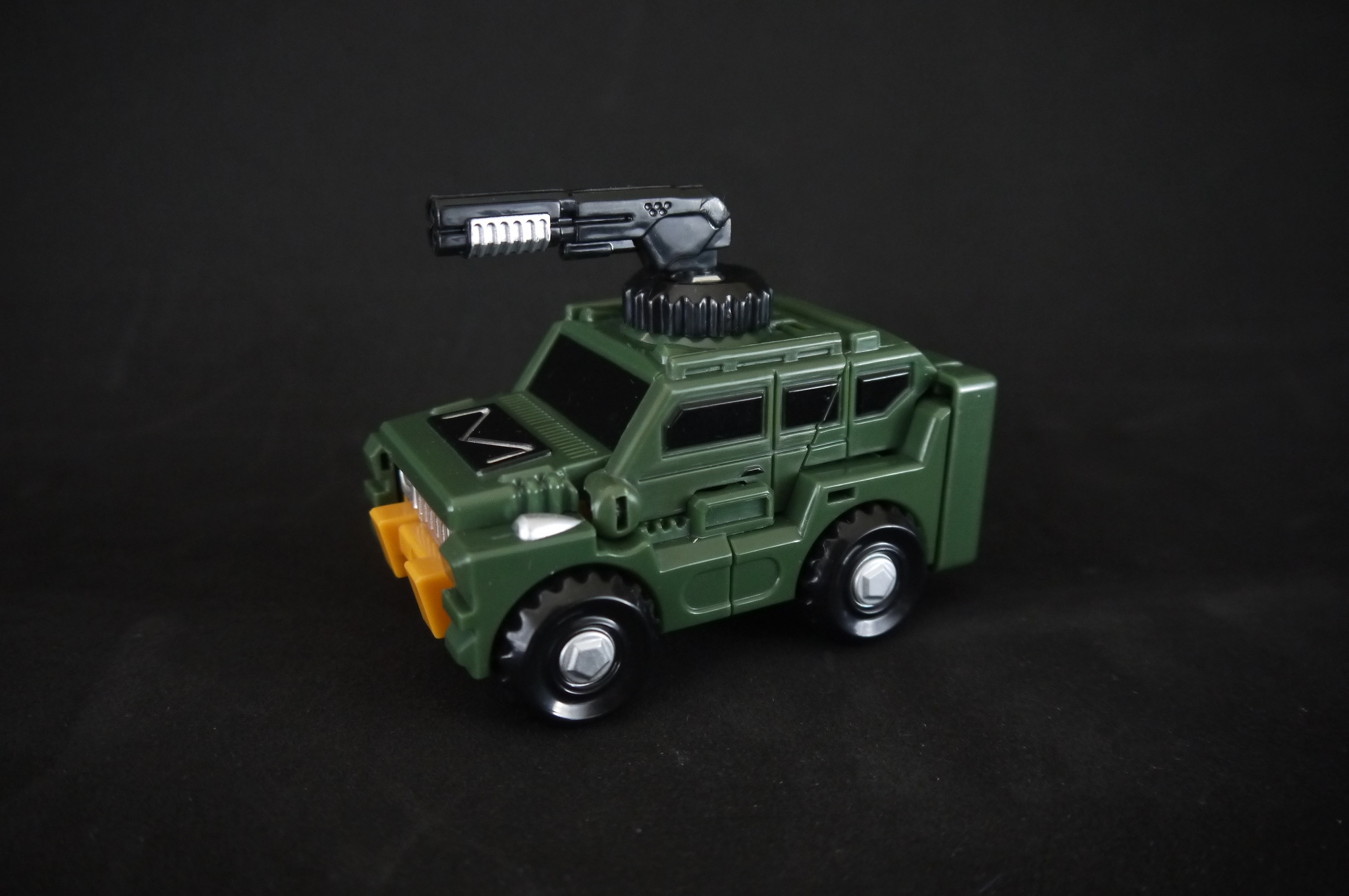 iGear MW-03 Hench (G1 Brawn) – Supar Robo