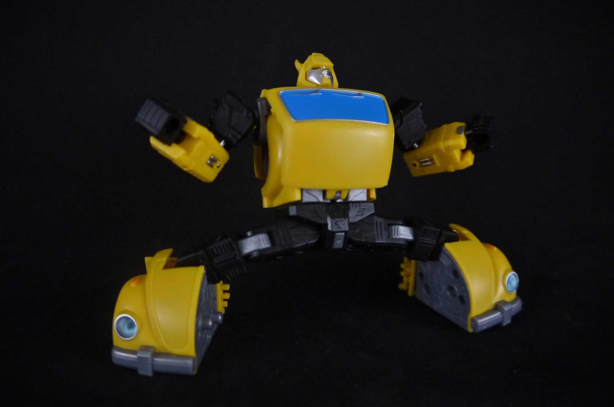 ToyWorld TW-03 BII (G1 Bumblebee) – Supar Robo