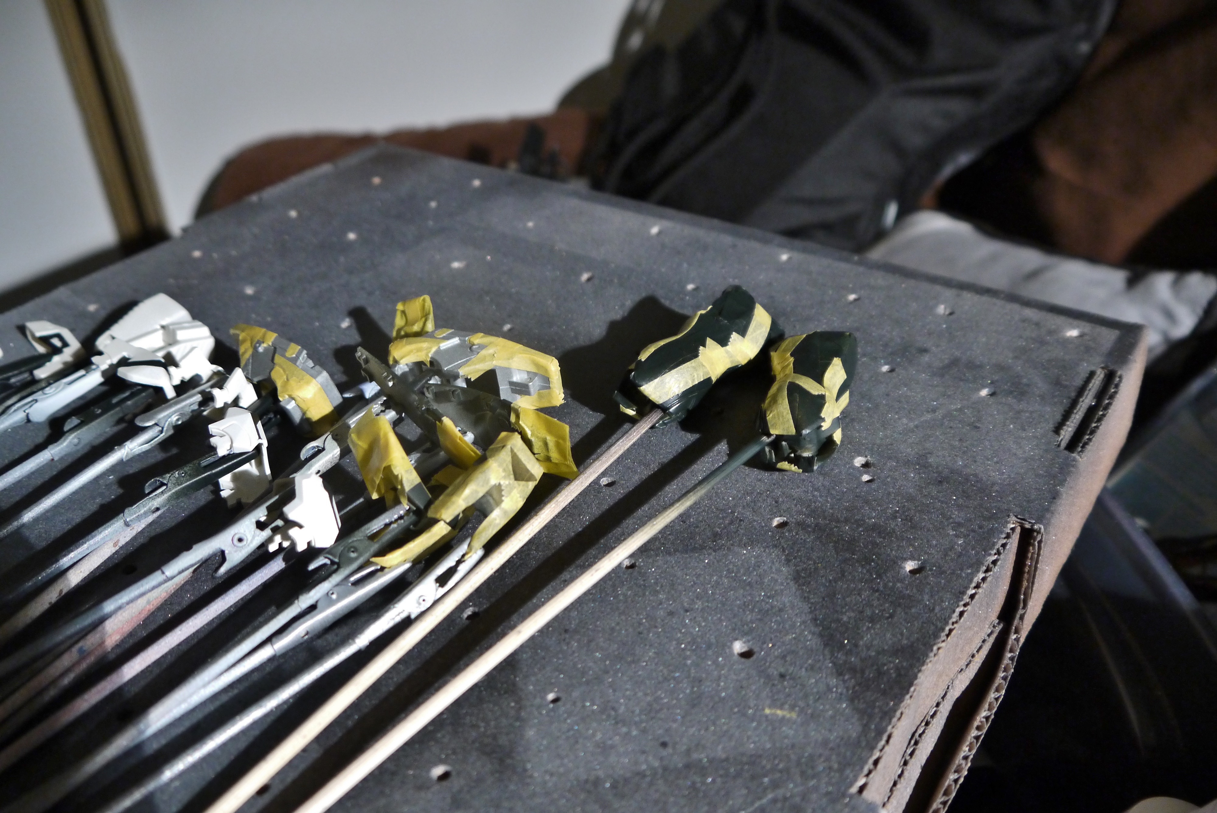 Hasegawa 1/100 Temjin 747 Type a8 “White Rainbow Knight” – Supar Robo